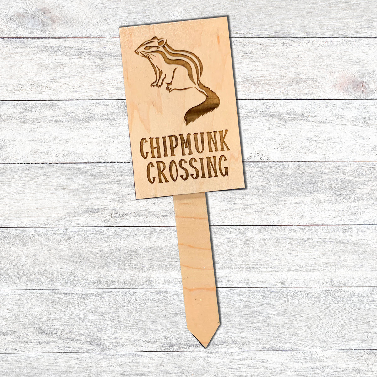 Wood Garden Sign - Chipmunk Crossing – Mydeye